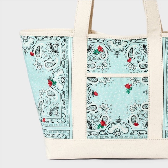 Universal Thread | Bags | Universal Thread Nwt Bandana Canvas Tote Bag ...